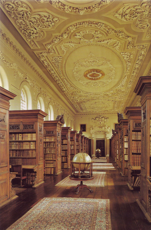 25 Libraries Every Voracious Reader Must Absolutely Visit