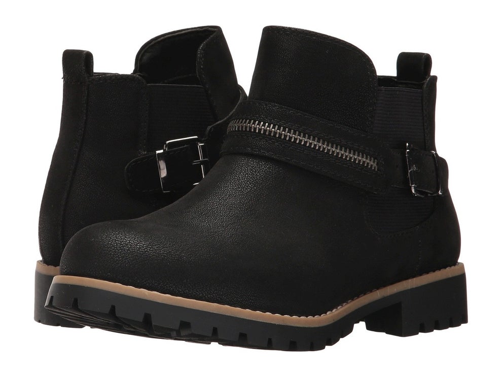 29 Pairs Of Shoes So Comfortable You'll Be Crying Tears Of Joy