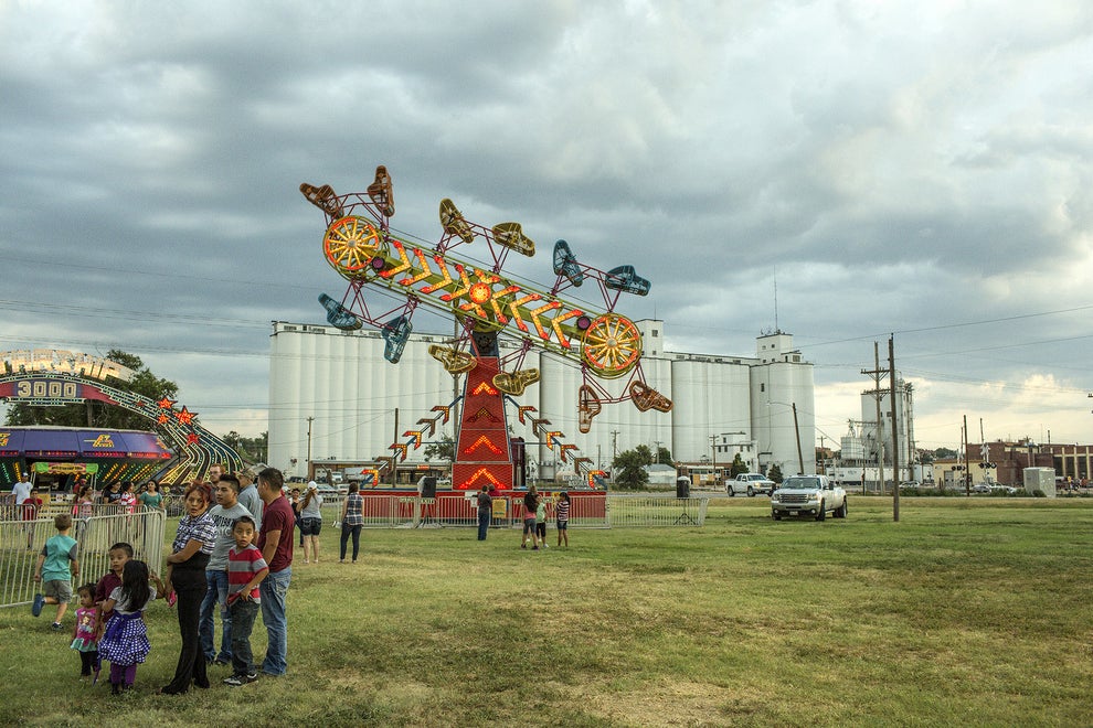 These Beautiful Photos Of American Fairs Will Make You Wish It's Summer