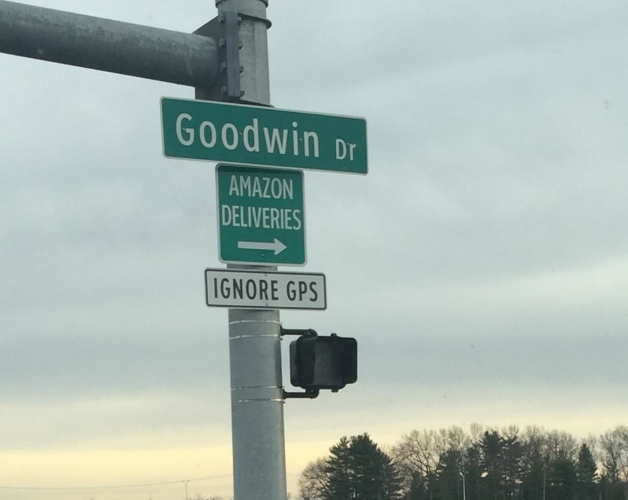 18 Really Clever Signs That Should Exist Everywhere