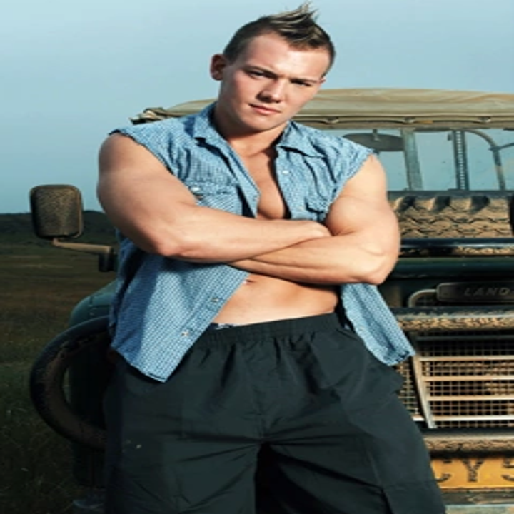 16 Men From "The Real World" Who Had A Total Glow-Up