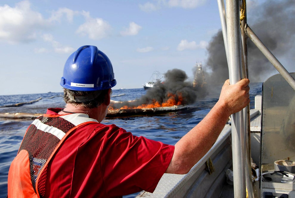 21 Disturbing Pictures From The Worst Environmental Disaster In US History