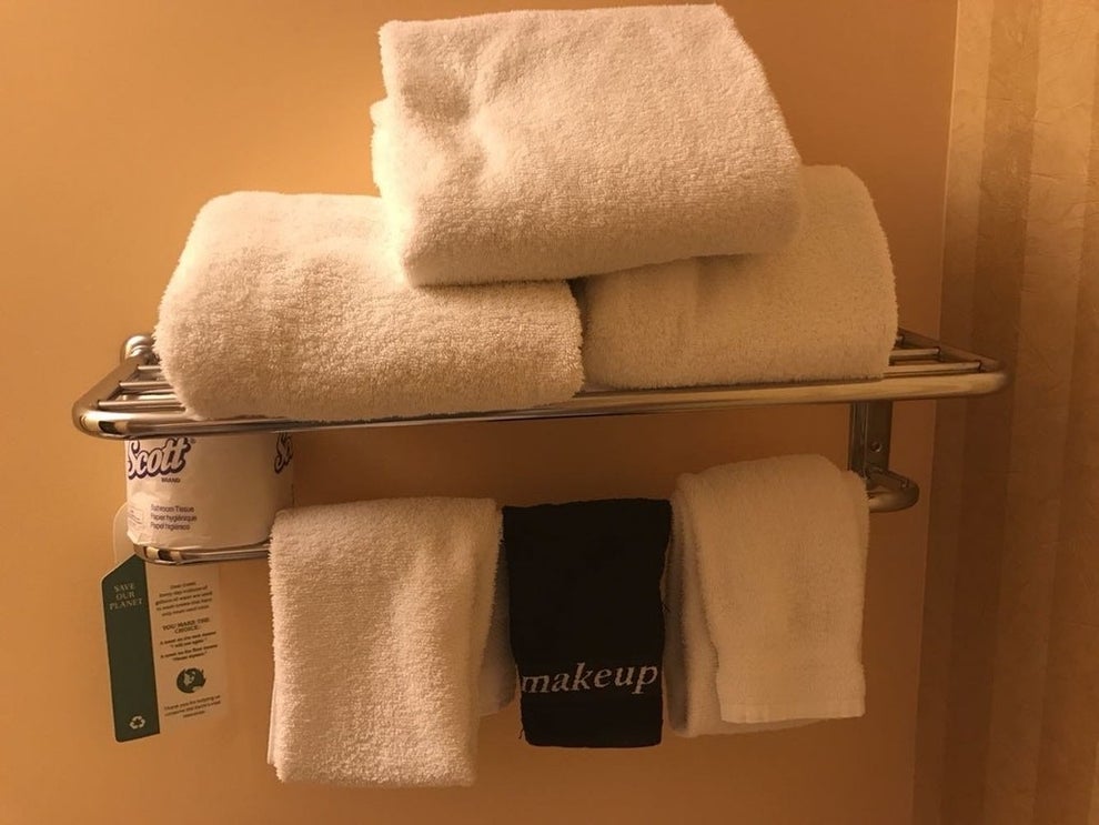 19 Truly Brilliant Hotel Amenities That Prove Great Customer Service ...