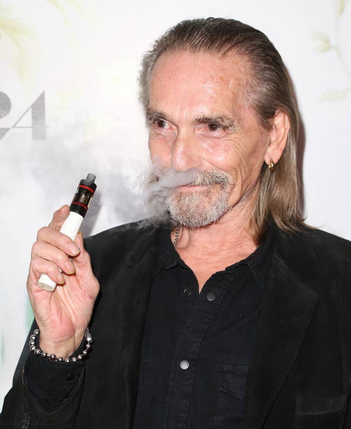 27 Famous People You Never Knew Vaped – Viet Vaping (Warning: This ...
