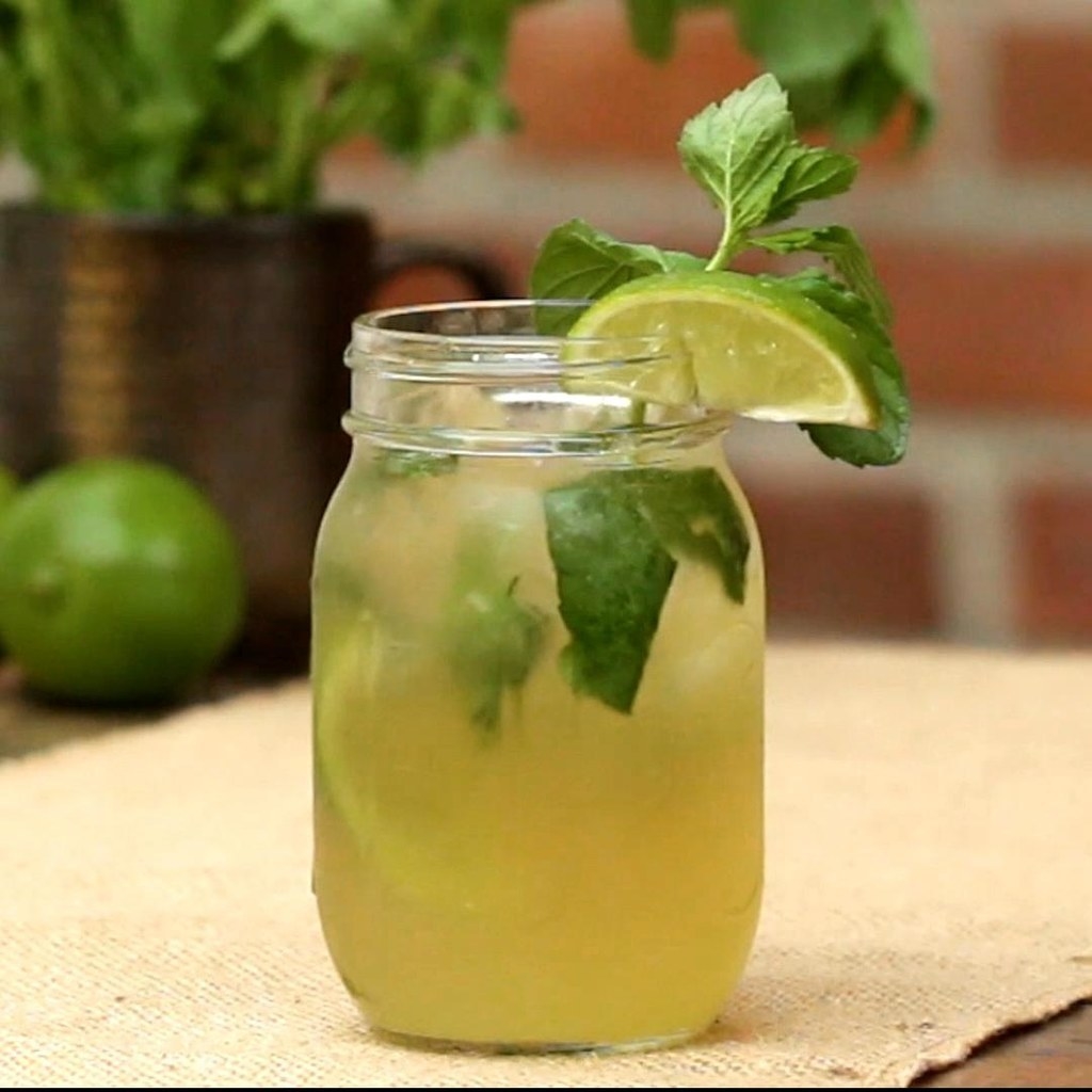 15 Refreshing Drink Recipes To Get You In That Summer Mindset Already
