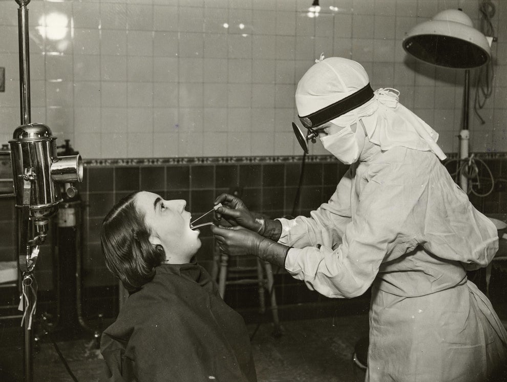 These Eerie 1930s And ’40s Photos Show What Medical Treatment In The UK ...