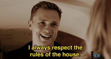 10 E! GIFs That Describe You From Friday To Sunday