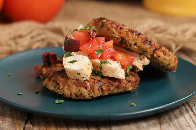 Organic Quinoa Rice Cakes With Mediterranean Chicken