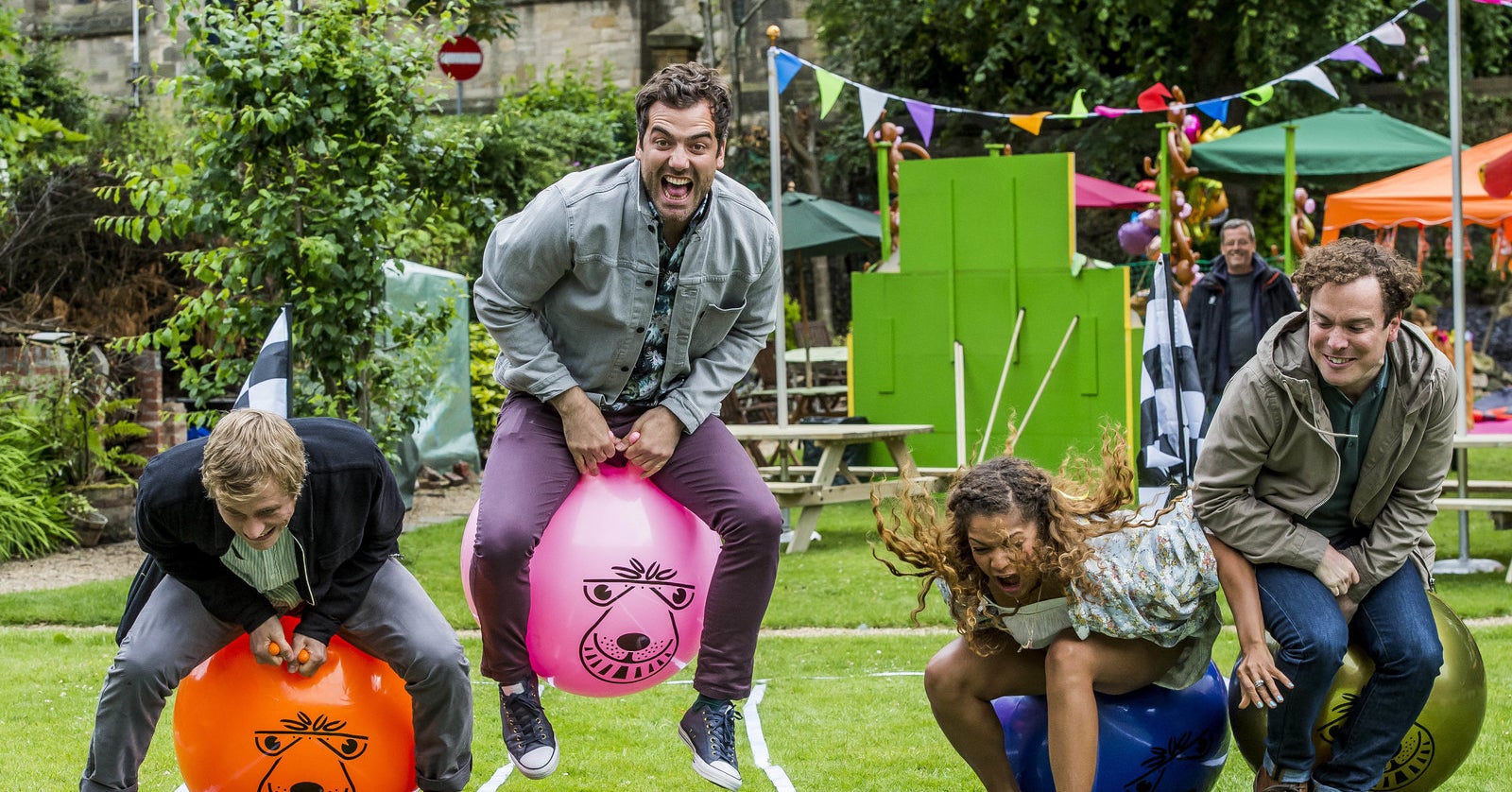 10 Shows To Fill Your Romantic Comedy Craving This Summer