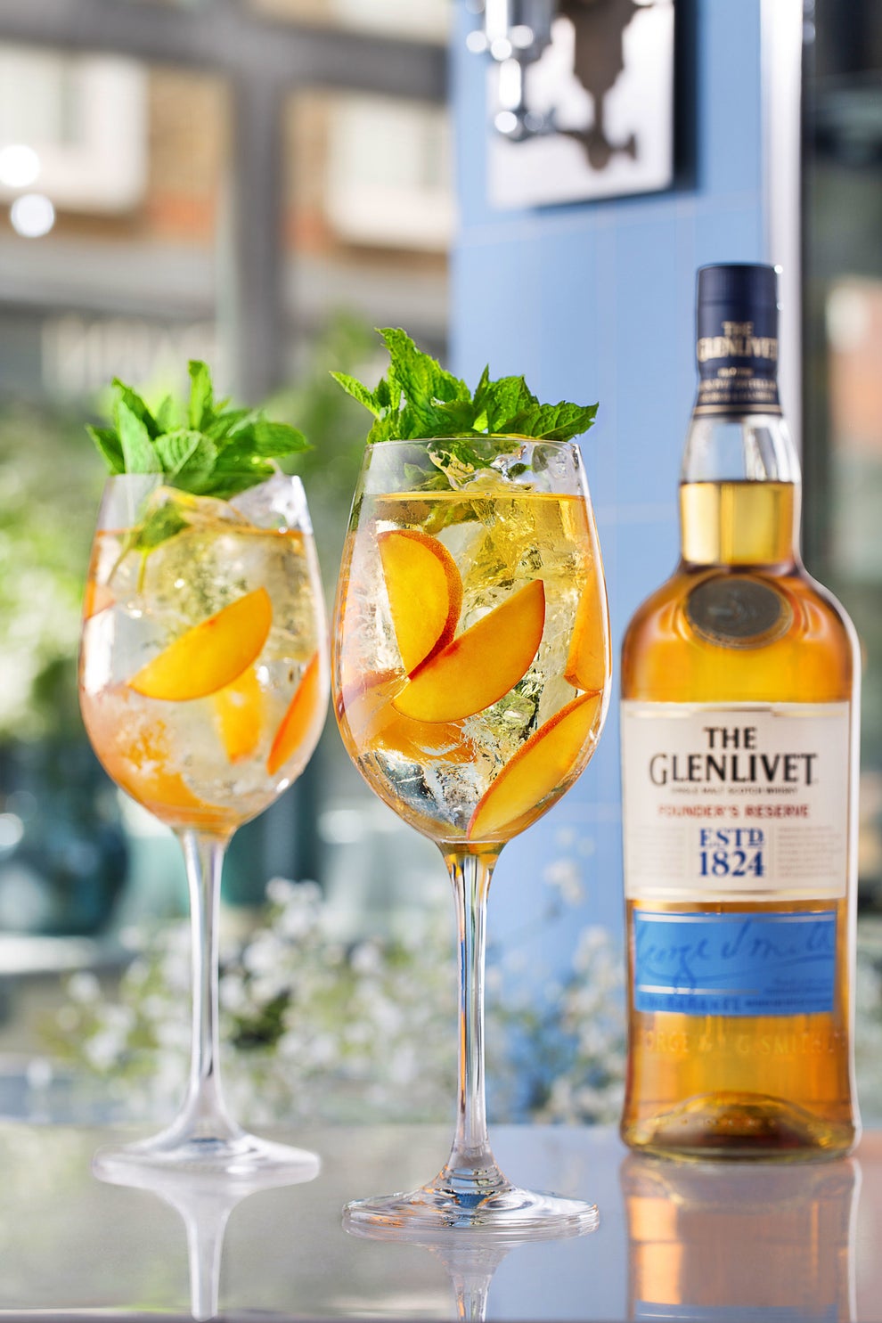 Design A Trendy Bar And We'll Give You A Drink To Try