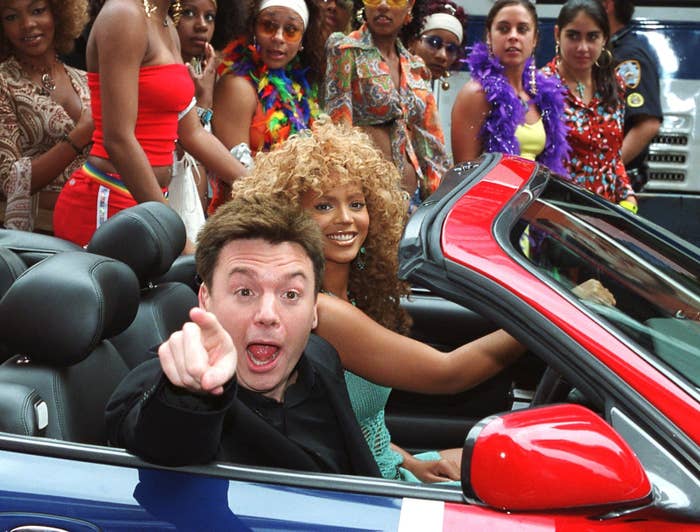 32 PIctures From The Early 2000s That Millennials Haven't Seen In Years