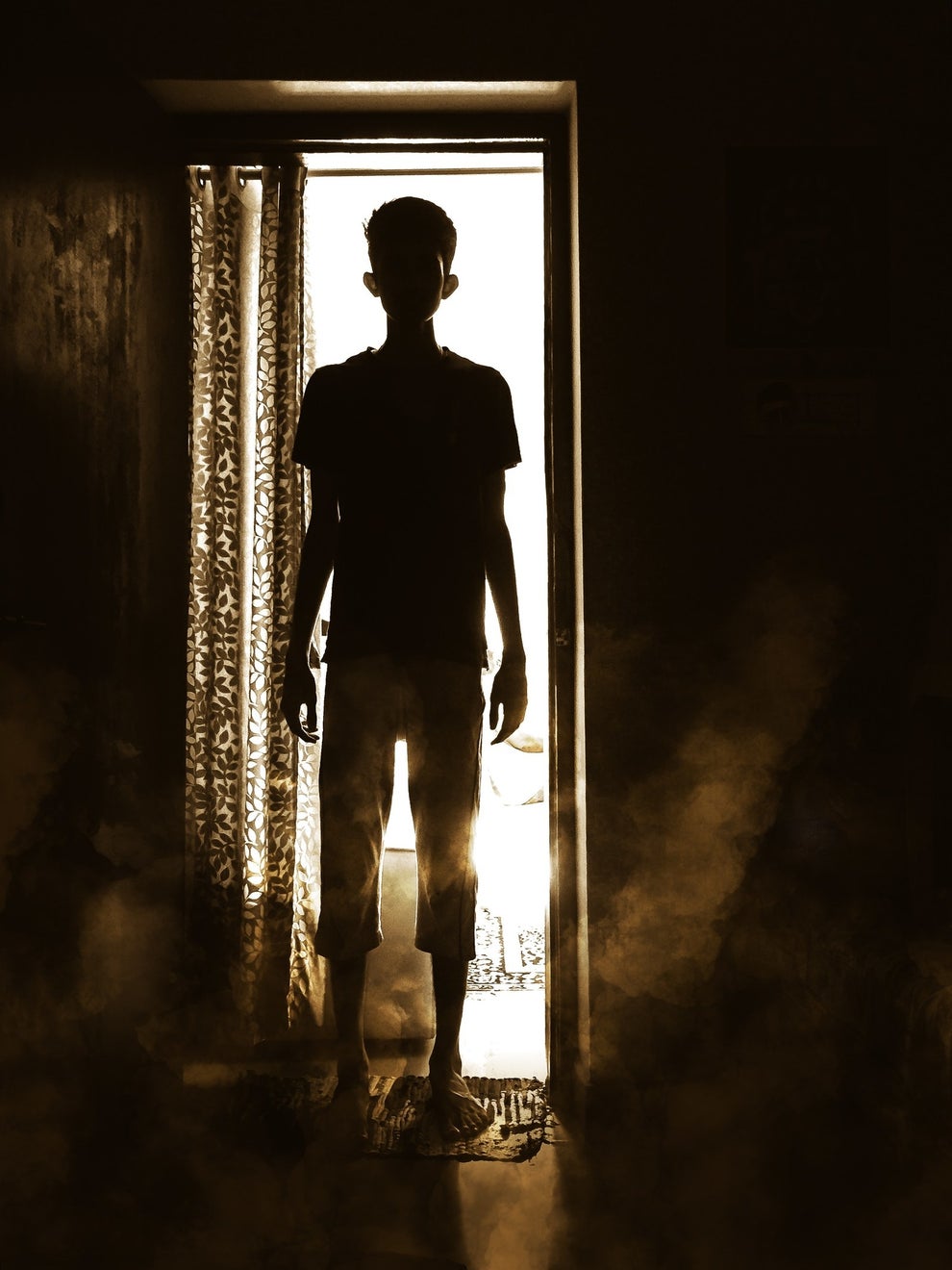 21 Readers Talk About Real-Life Spooky Encounters They've Lived Through