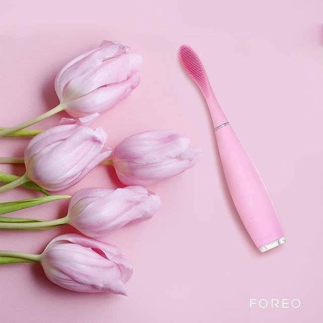 Stop Putting That Gross Germ-Covered Toothbrush In Your Mouth And Try ...