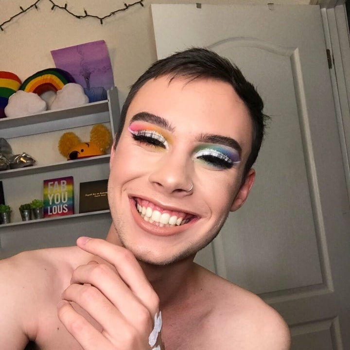 A YouTuber Was Filming His Makeup Tutorial When His Dad Complimented ...