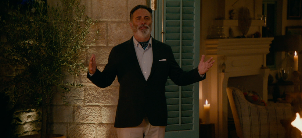 This Clip Of Cher Singing "Fernando" From "Mamma Mia! Here We Go Again ...