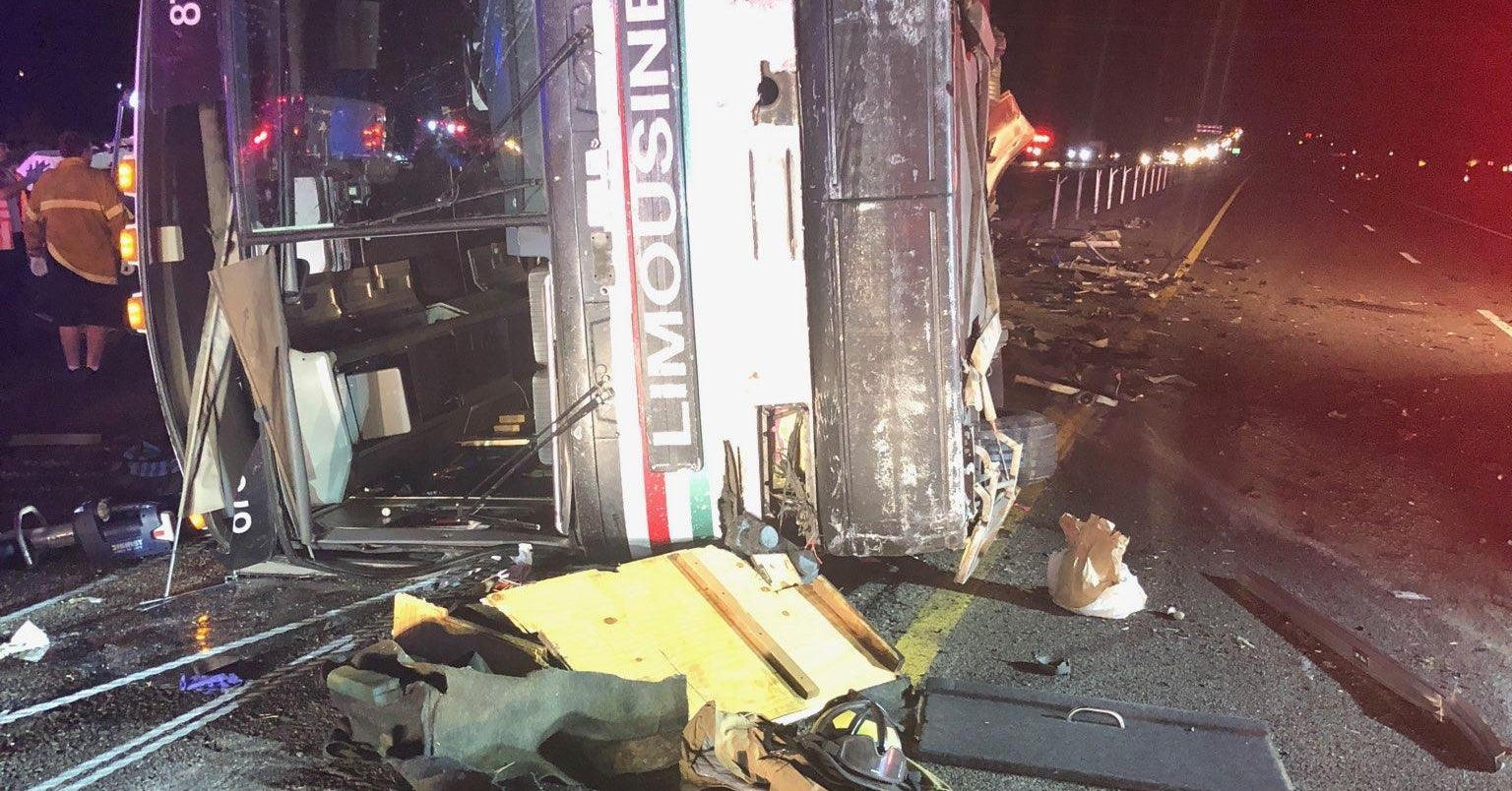 Three People Were Killed And 24 Others Were Injured In An Interstate ...