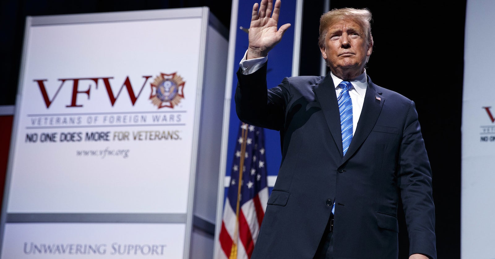 People Are Making Comparisons To George Orwell's "1984" After Trump ...