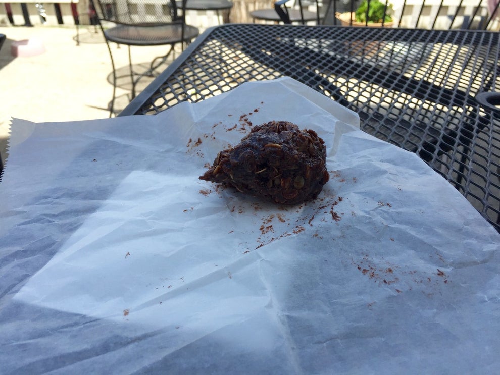 15 Infuriating Photos Of Cafés That Are Honestly Just Unforgivable