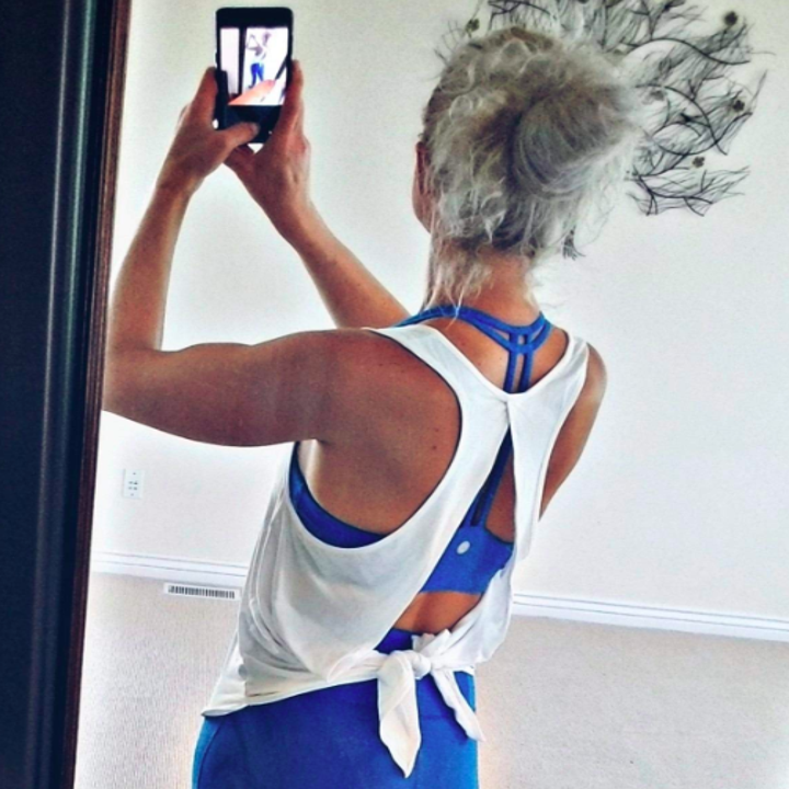 28 Gorgeous Dresses And Tops That'll Show Off Your Back