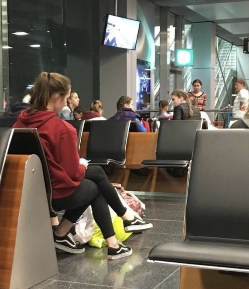 17 Photos Taken From Peculiar Angles That Are Going To Confuse Your Brain