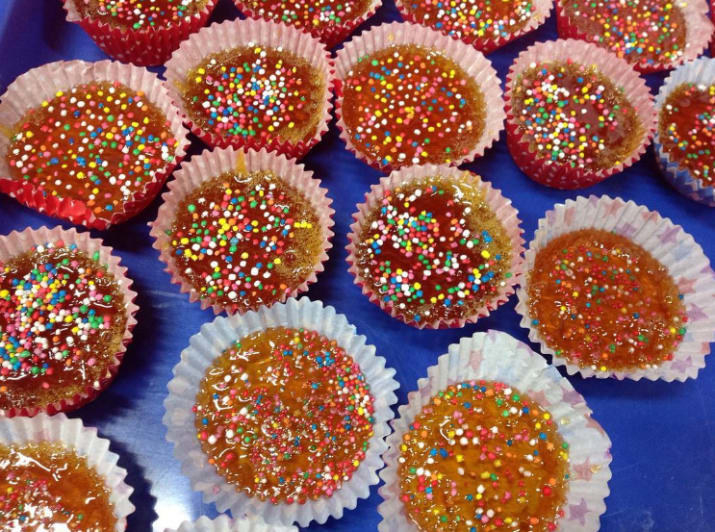 11 Australian Foods Everyone Needs To Try And 11 We Should Pretend Don ...