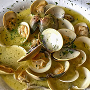 If You've Eaten 29/36 Of These Seafoods, You Are The Queen Of The Sea