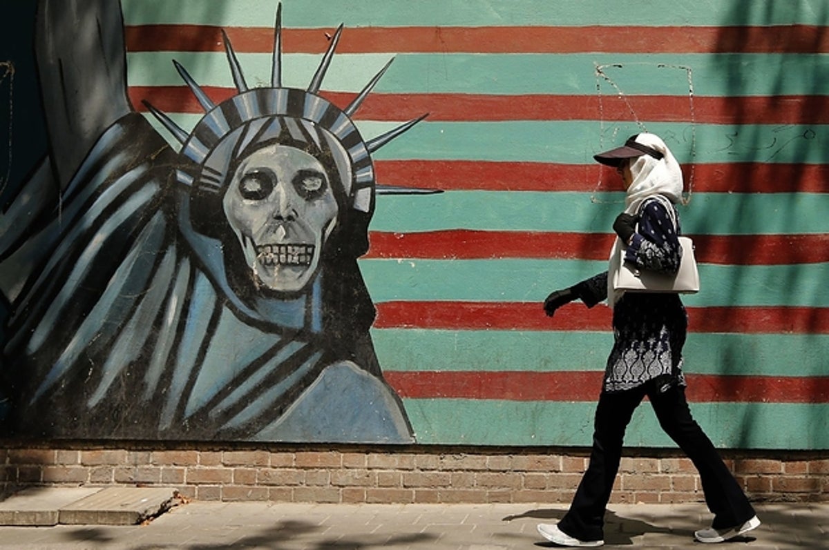 Iran’s Running A Russia-Style Troll Factory Operation, Researchers Say