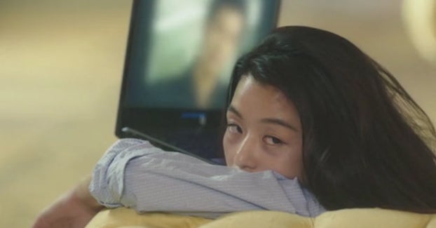 17 Jokes That Will Make You Laugh If You're A Serial Binge-Watcher