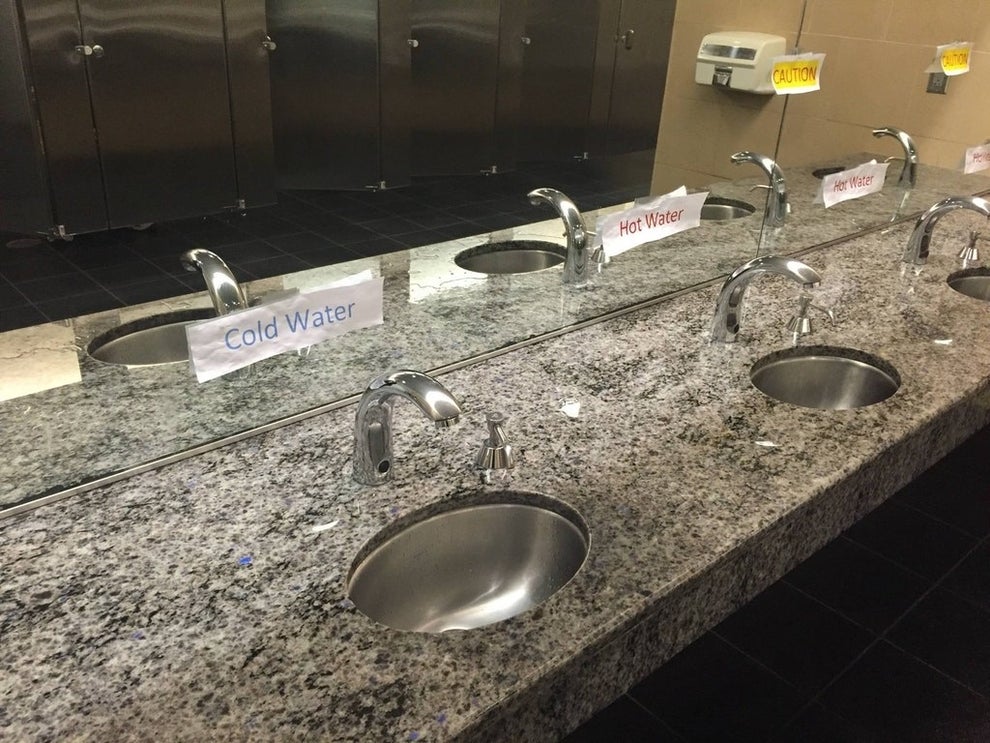 18 WTF Bathroom Designs That Are Going To Make You Facepalm So Hard