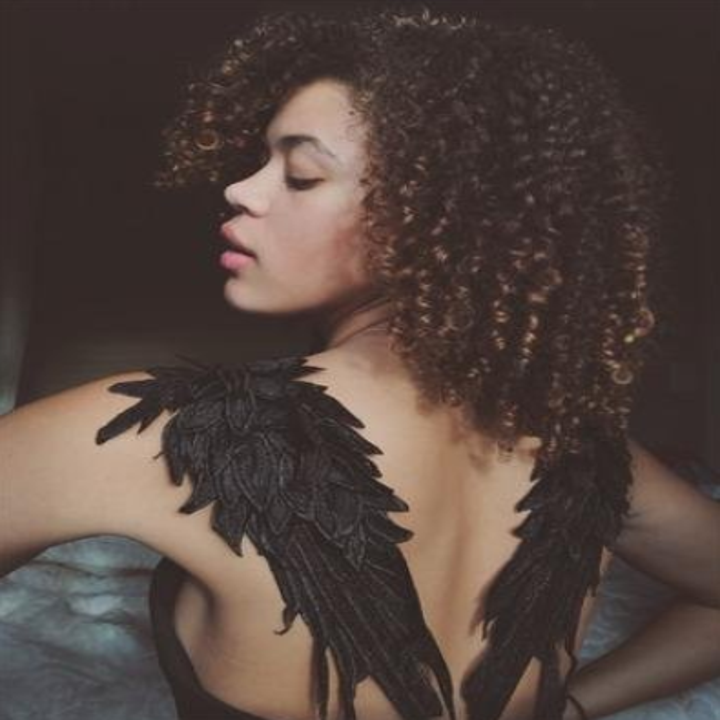 27 Pieces Of Clothing With Unexpected Twists