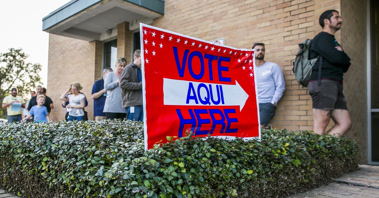 Texas Warns Voters That Some Voting Machines May Switch Their Ballots ...