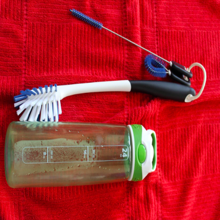 20 Things For People Who Genuinely Love Drinking Water