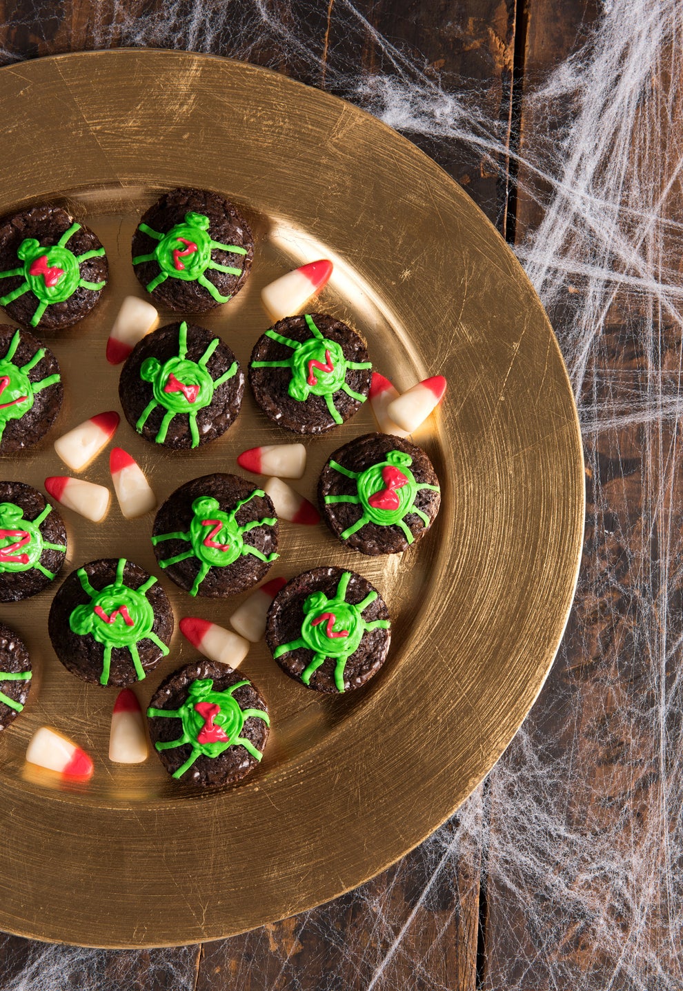 9 Cute Halloween Treats For A Spooktacular Party