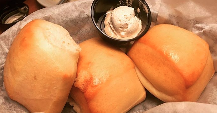 Pick Some Free Restaurant Bread And We’ll Tell You What Type Of “Smart ...