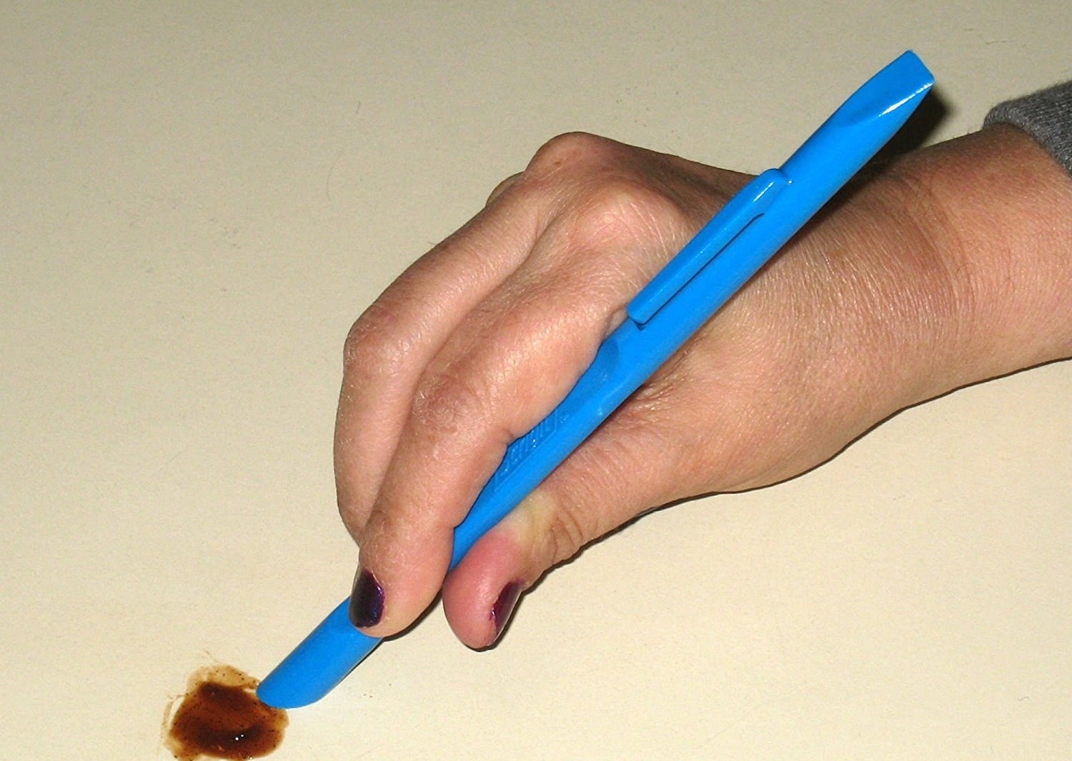 33 Things To Help You Clean Hard-To-Clean Spots In Your Home