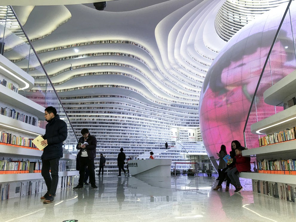 21 Pictures That Prove Libraries Are The Last Magical Places On Earth