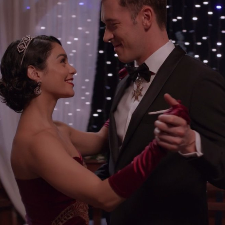 "The Princess Switch" Has Dropped On Netflix And It's So Damn Fun