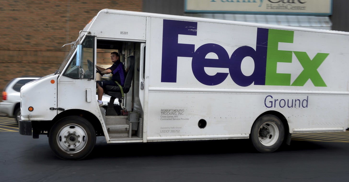 Oregon FedEx Driver Won't Be Charged Punching Man Who Made Racist ...