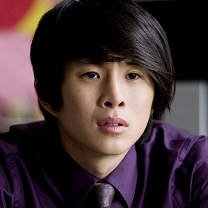 31 "Twilight" Guys Ranked From "Dead To Me" To "Bite Me Please"