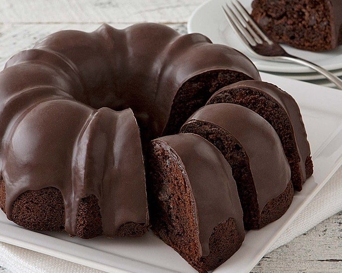 25 Gifts For Anyone Who Always Wants Some Chocolate