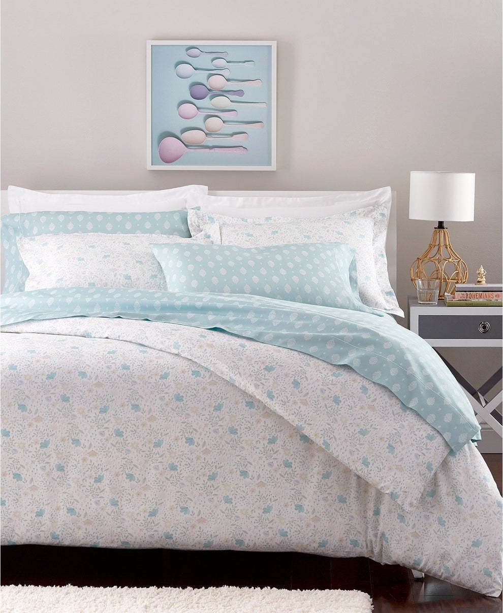 32 Things For Anyone Who's Always Hot