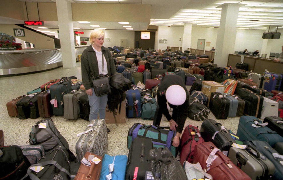 Photos Of Travel During The Christmas Rush, Through The Years