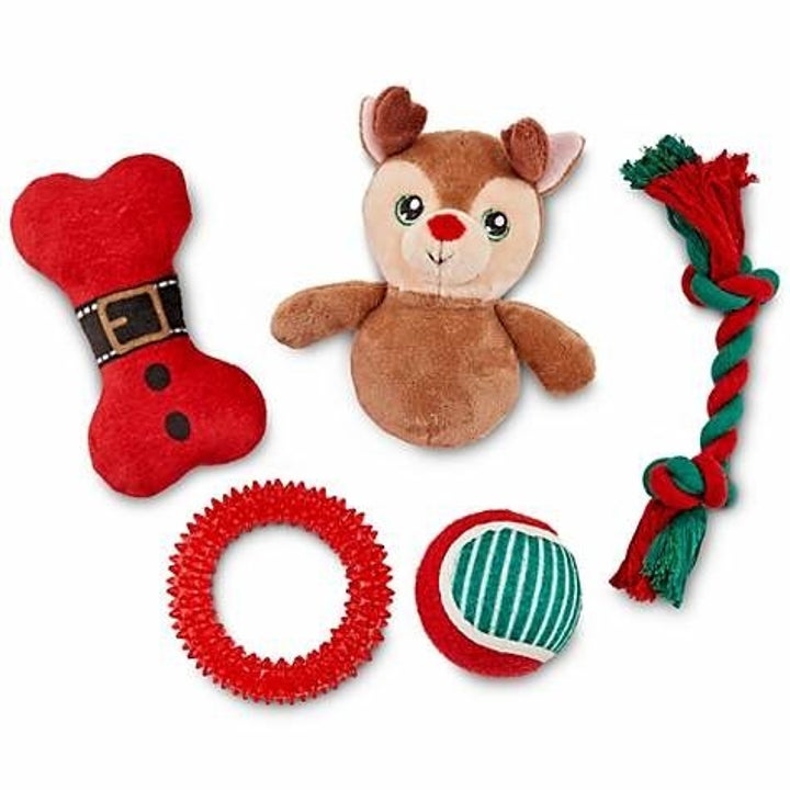 32 Of The Best Gifts For Dogs