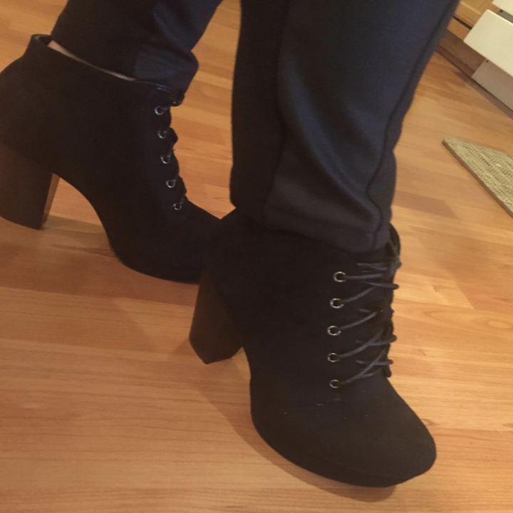 33 Must-Have Booties For Your Winter Wardrobe