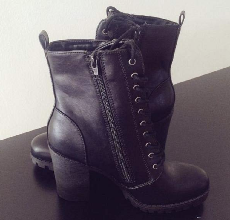 33 Must-Have Booties For Your Winter Wardrobe