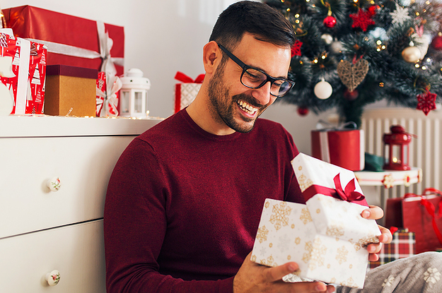 These DNA-Powered Holiday Gifts Will Earn You The Title Of Best Gift Giver