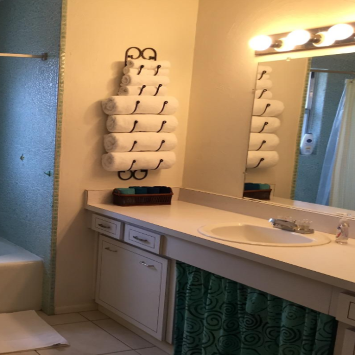 If Your Bathroom Is Absolutely Disgusting, This Post Will Help You ...