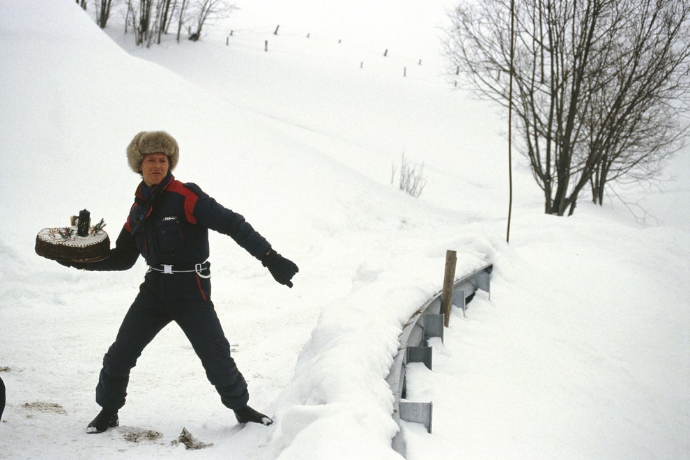 25 Pictures From History That Perfectly Capture The Spirit Of Winter