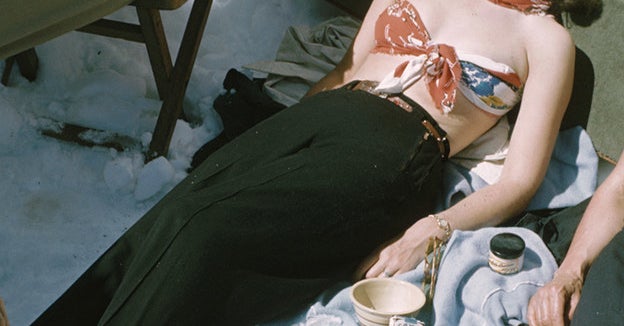 25 Pictures From History That Perfectly Capture The Spirit Of Winter