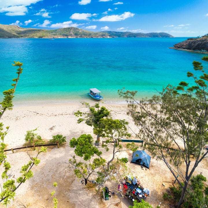 10 Unbelievably Stunning Queensland Islands That Are Perfect For A Long ...